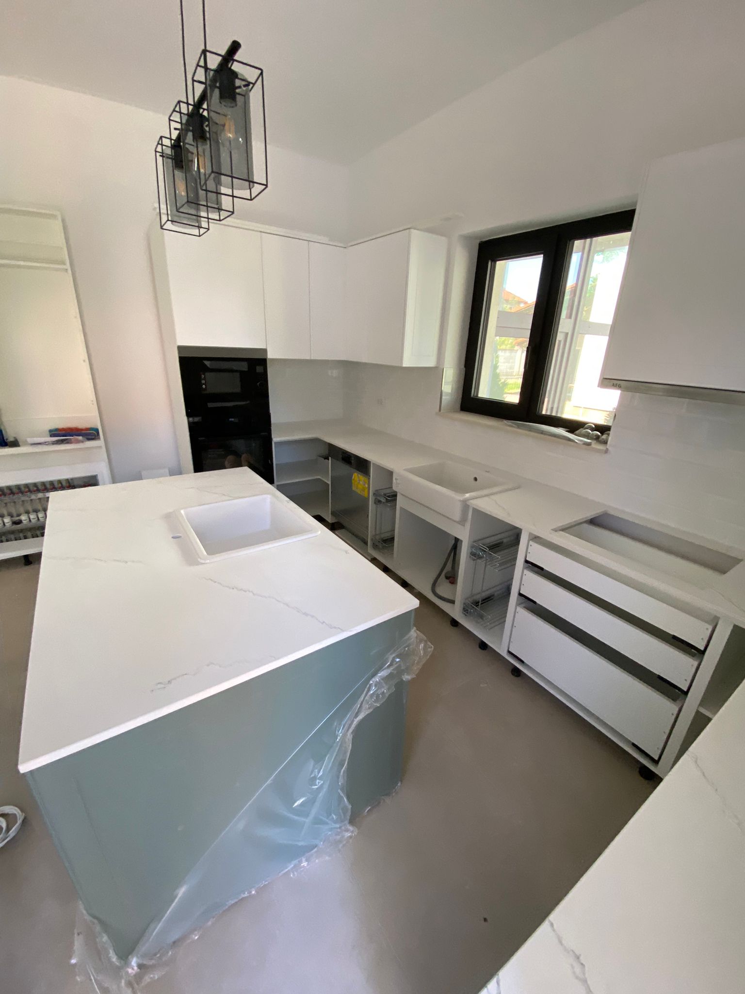Blat Bucatarie Quartz Targu Mures - Executie Si Montaj